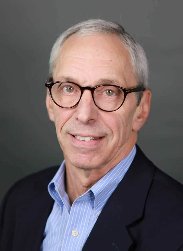 PEARCE BROKER WINS CID DEAL OF THE YEAR AWARD - Pearce Real Estate